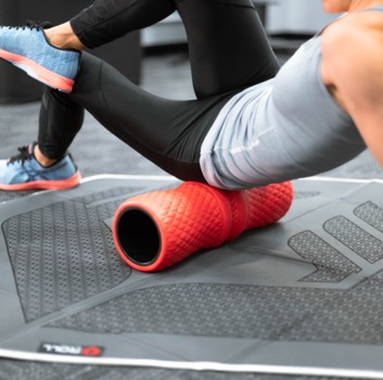Roll Recovery R4 Deep Tissue Body Roller & StretchMat Quick Review